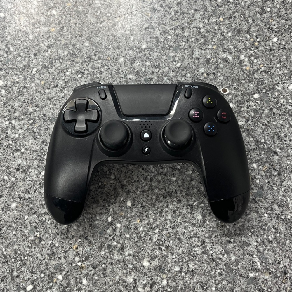 Gioteck VX4 PS4 Controller - Own4Less